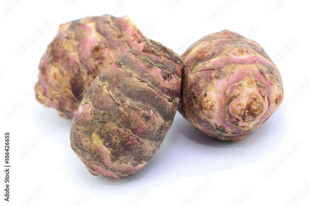 Drei Knollen Stock-Foto | Adobe Stock