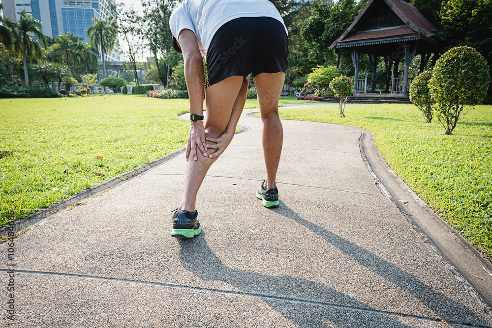 Male runner with muscle pain in left leg, Leg calf sport muscle injury ...
