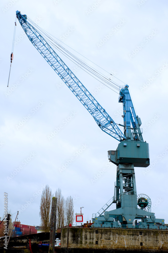 Verladekran - Hamburger Hafen Stock-Foto | Adobe Stock