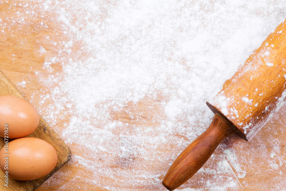 baking background with pastry board, rolling pin and eggs Stock Photo ...