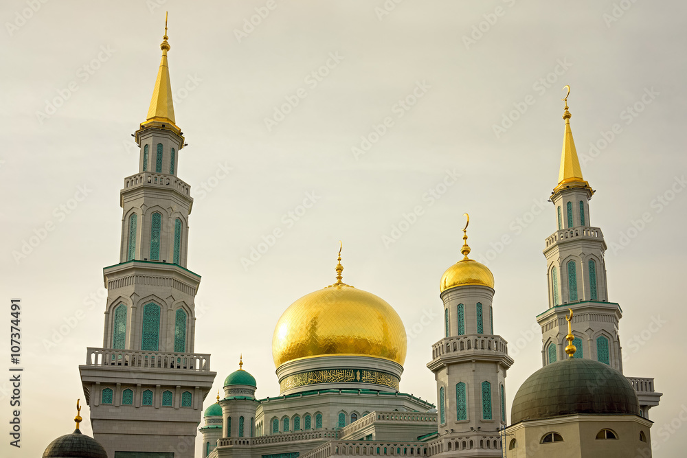 Moscow Cathedral Mosque, Russia. The main mosque in Moscow, one of the ...