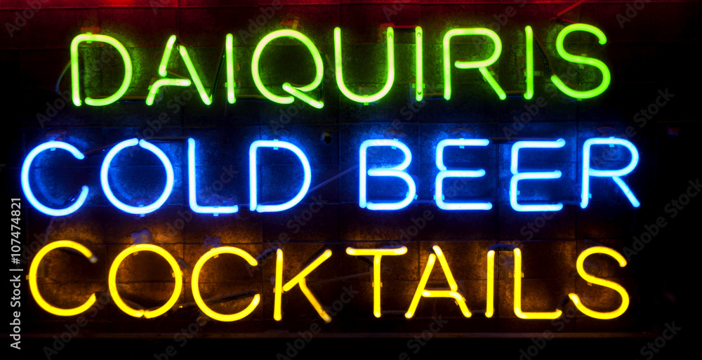 Neon Bar Sign with the words "Daiquiris, Cold Beer and Cocktails" in ...