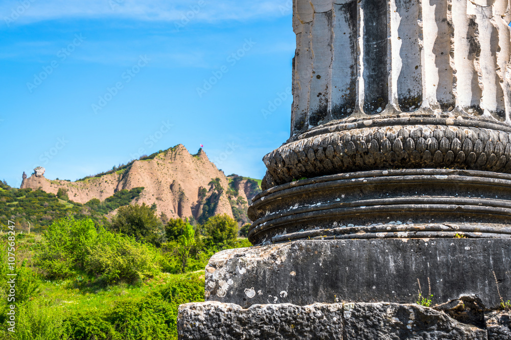 Plagát Greek Temple of Artemis near Ephesus and Sardis/Greek Temple of ...
