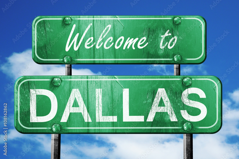 dallas vintage green road sign with blue sky background Stock イラスト ...