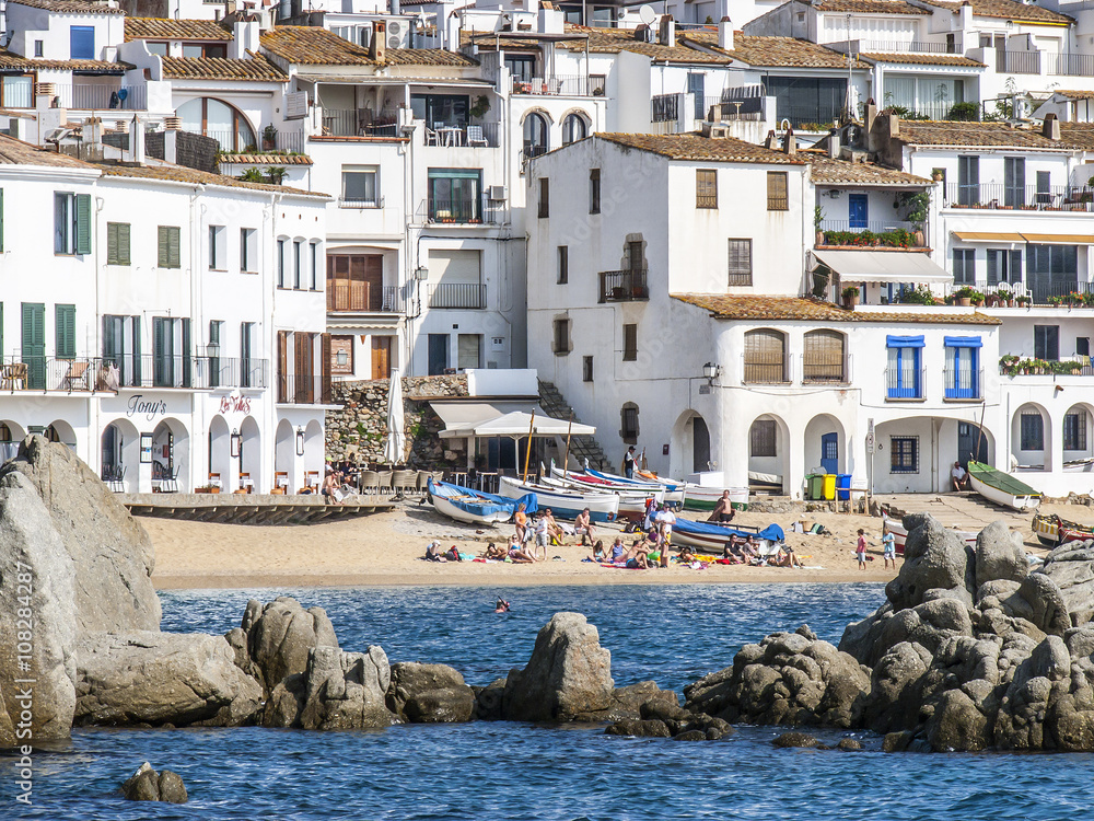 Badende am Strand von Calella de Palafrugell Stock Photo | Adobe Stock