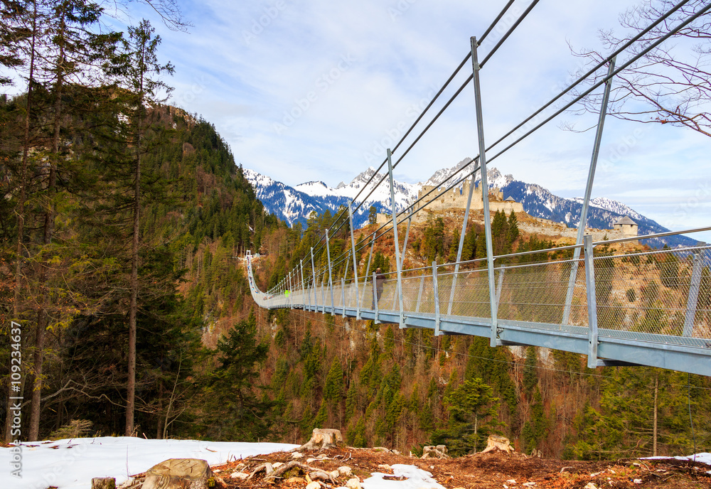 The pedestrian suspension bridge called Highline 179 in Reutte, Austria ...
