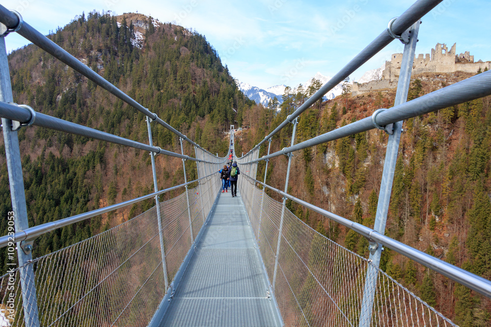 The pedestrian suspension bridge called Highline 179 in Reutte, Austria ...