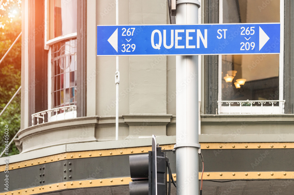 Road sign of Queen Street in Auckland - Urban concept in New Zealand ...