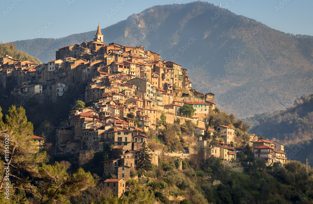 Apricale, one of the most beautiful medieval hill top villages, Liguria ...