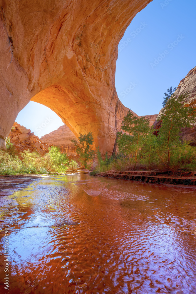 Jacob Hamblin Arch in Grand Staircase-Escalante National Monument, Utah ...