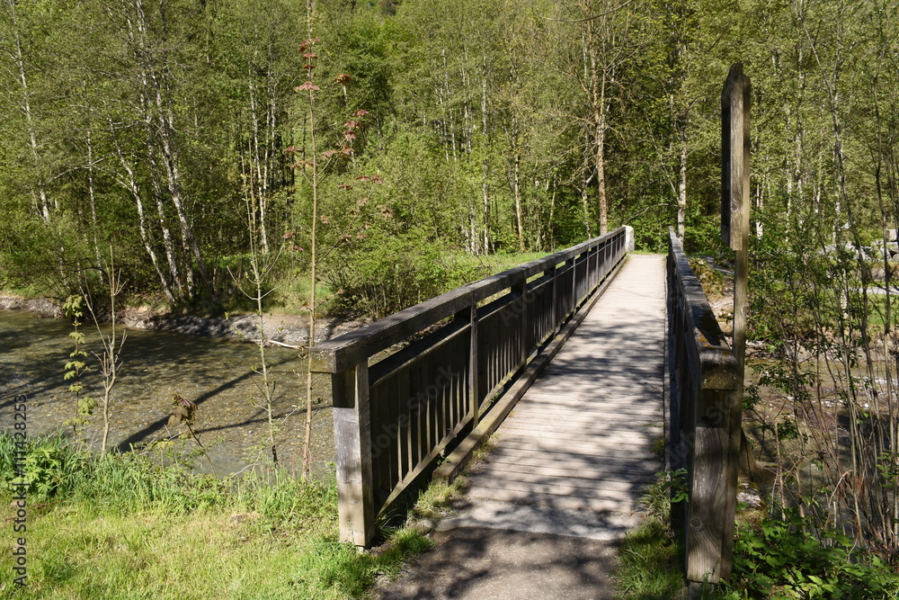 Kapruner Ache, Brücke, Steg, Holzsteg, Holzbrücke, Wald, Weg, Wanderweg ...
