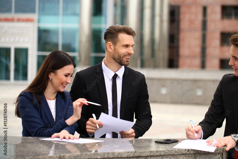 Business people sign a contract Stock Photo | Adobe Stock