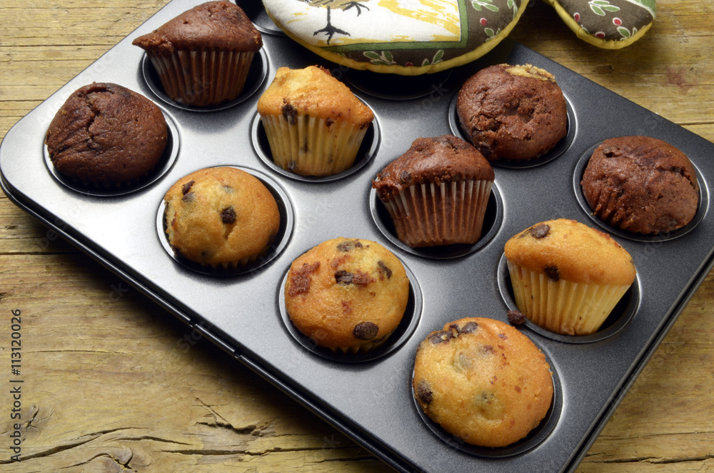 మఫిన్ ಮಫಿನ್ מאפין 머핀 Мъфин Queque Bocaire Muffin 玛芬 Mafino Мафін مافین ...