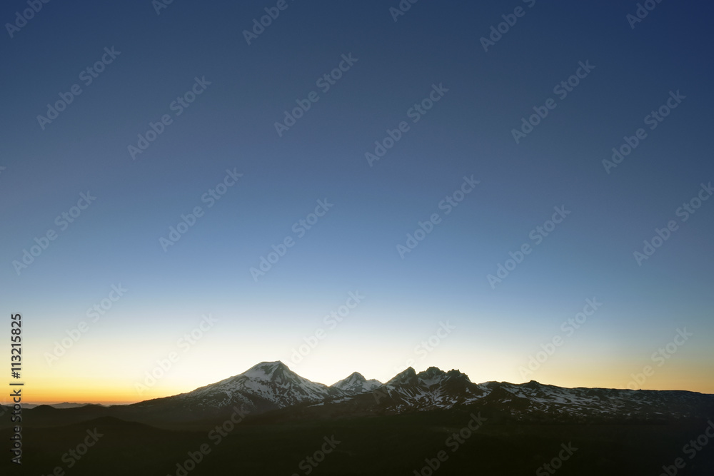 Cascade Mountain Range silhouette at sunset Stock Photo | Adobe Stock