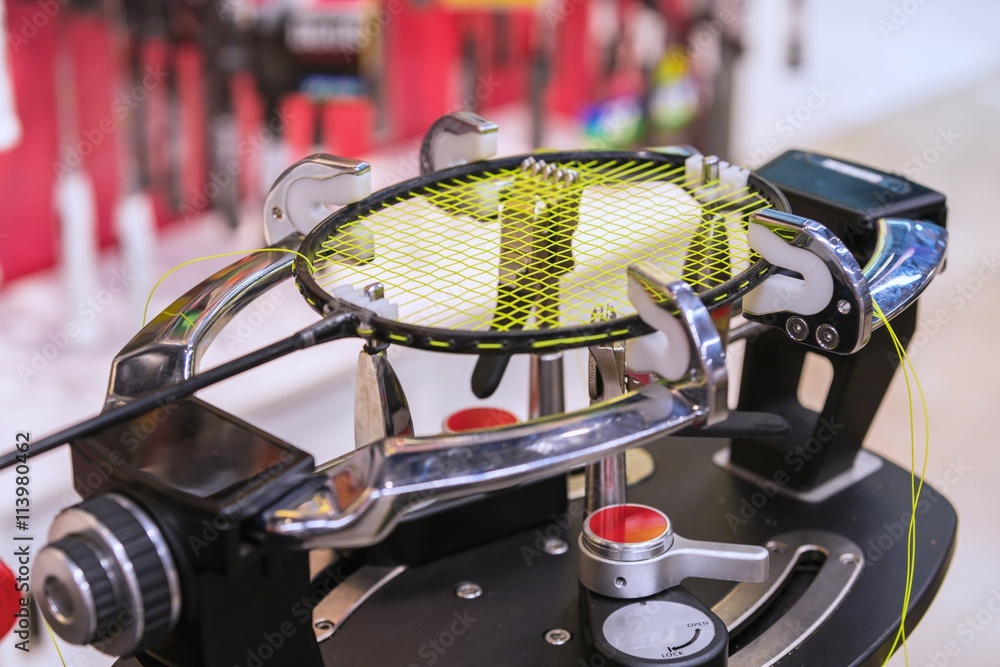 Man made weaving, Stringing badminton racket, badminton racquet on ...