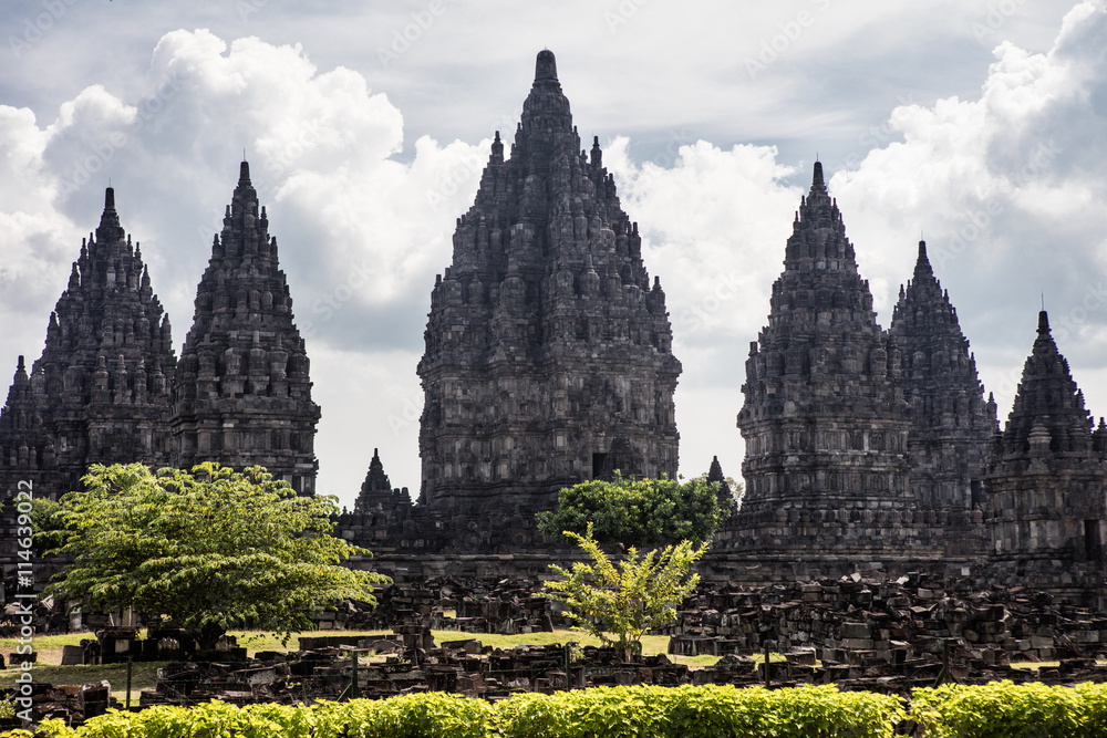 Candi Prambanan is a massive 9th-century Hindu temple compound found ...