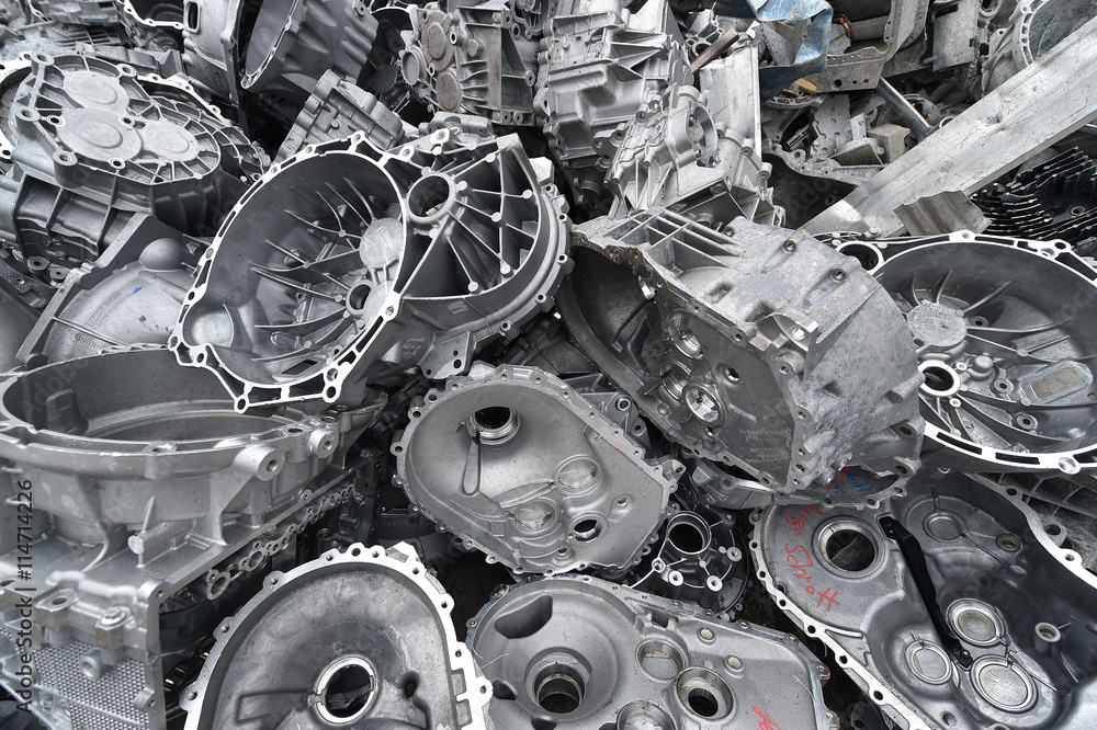 Aluminium Schrott Guss Stock-Foto | Adobe Stock