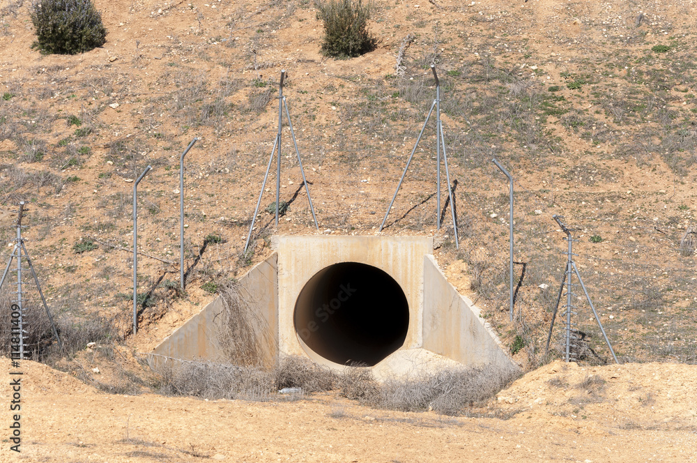 Culvert in the Madrid-Levante High-Speed Railway. These non-specific ...
