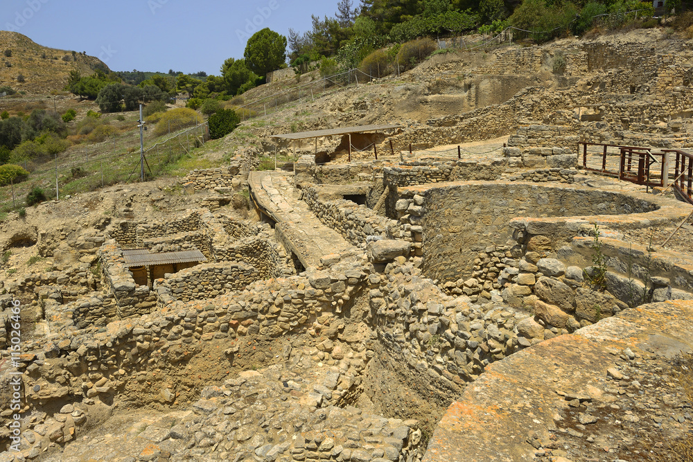 Old walls of Phaistos, 1700-1450 BC. The ruins of the Minoan palaces ...