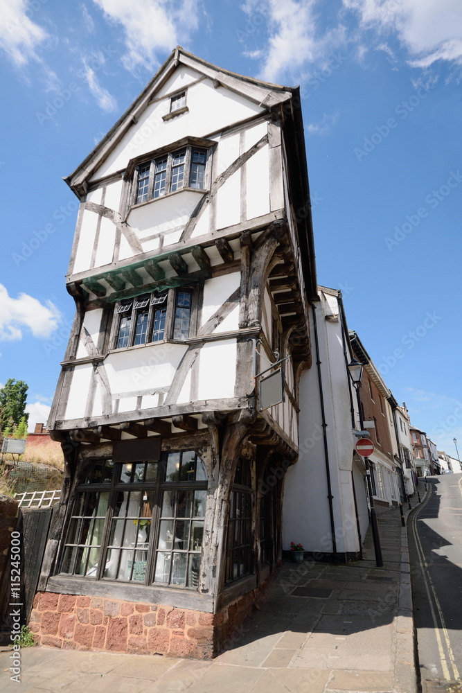 "The House That Moved" in West Street, Exeter is14th-century Tudor ...