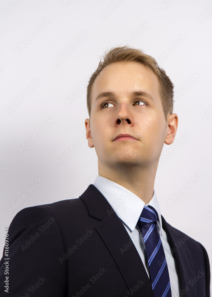 Junger Mann im Anzug Stock Photo | Adobe Stock