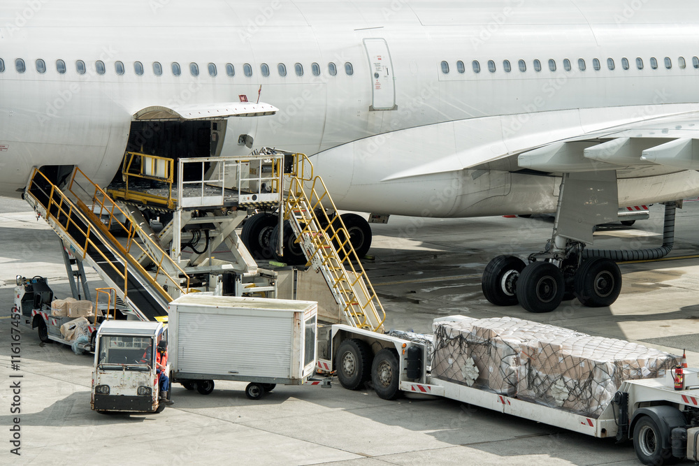 paris airport landing and loading cargo and passenger Stock Photo ...