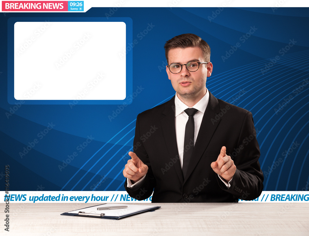 Television reporter telling breaking news at his studio desk wit Stock ...