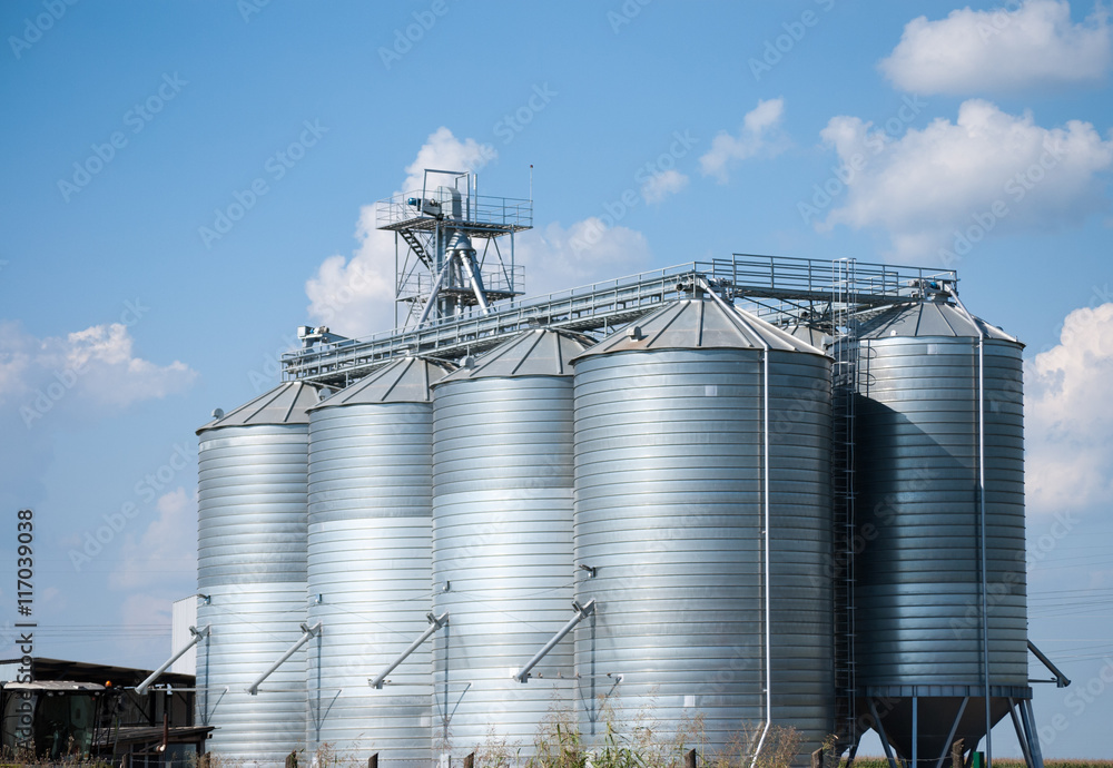 silo infrastructure details Stock Photo | Adobe Stock
