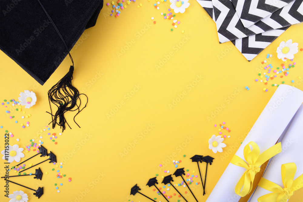 Yellow black and white theme graduation background 스톡 사진 | Adobe Stock