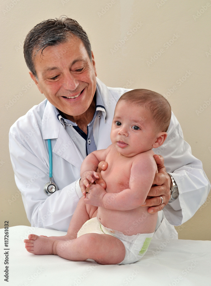 Pediatra Medico Bebes