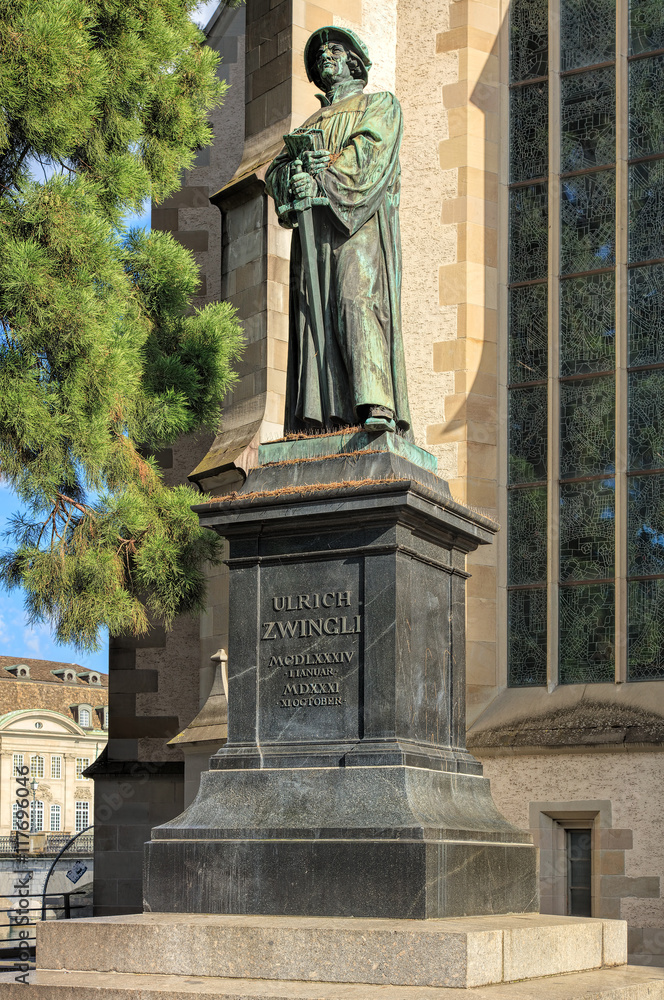 Statue of Ulrich Zwingli at the Water Church in Zurich Stock Photo ...