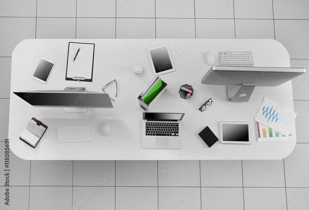 Office table, top view Stock-Illustration | Adobe Stock