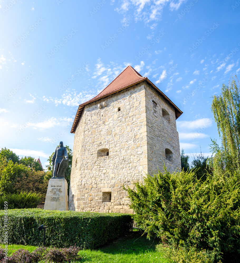 Fotografía Taylors bastion tower and the statue of Baba Novac romanian ...
