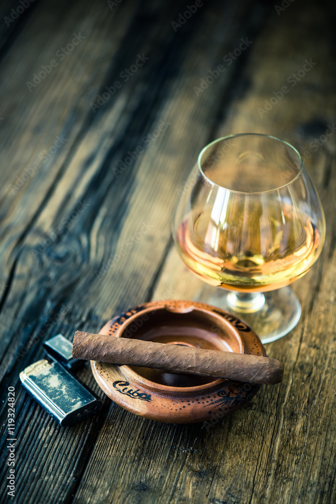 Poster hand rolled cuban cigar – Wall Art | UkPosters