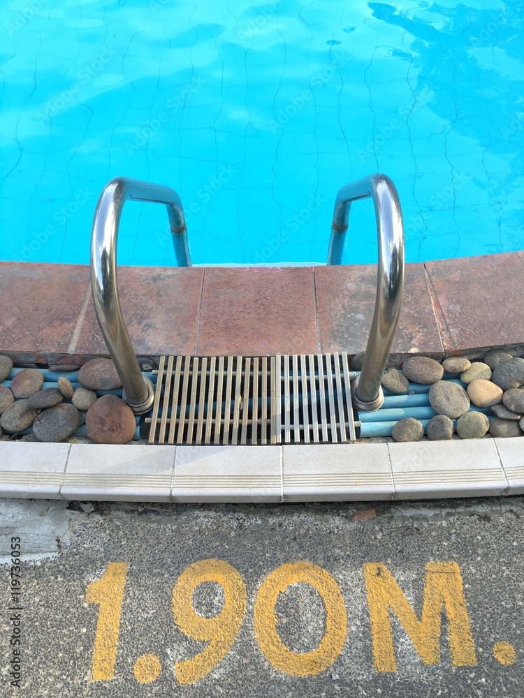 Font sign '1.9m' in swimming pool Stock Photo | Adobe Stock