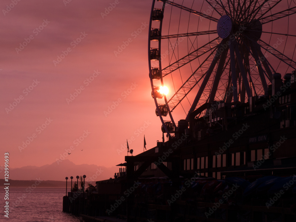 Silouhette of the Great Wheel of Seattle Stock Photo | Adobe Stock