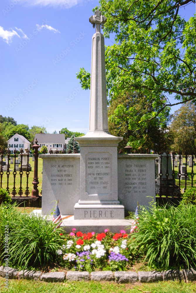 Franklin Pierce grave Stock Photo | Adobe Stock