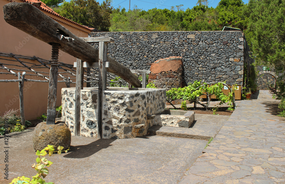 Lagar tradicional canario Stock Photo | Adobe Stock