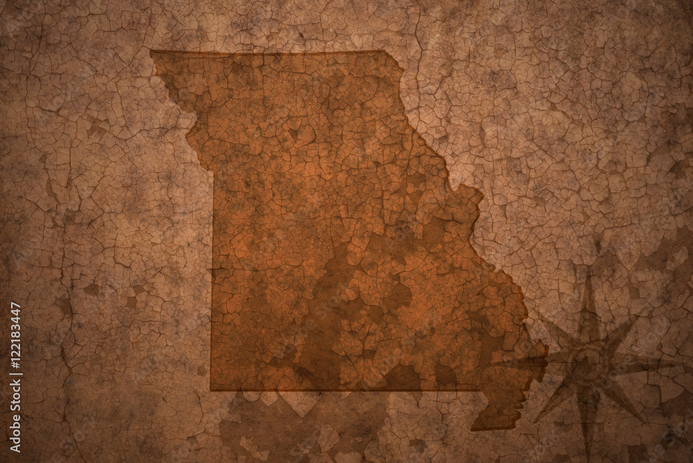 missouri state map on a old vintage crack paper background Stock Photo ...