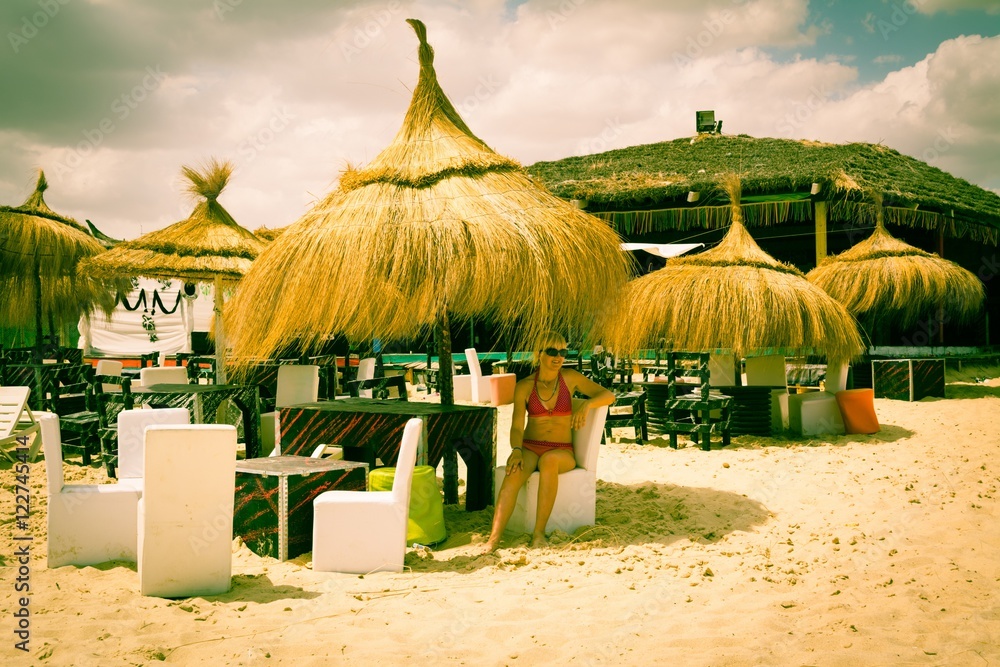 Erholung in der Strandbar Stock-Foto | Adobe Stock