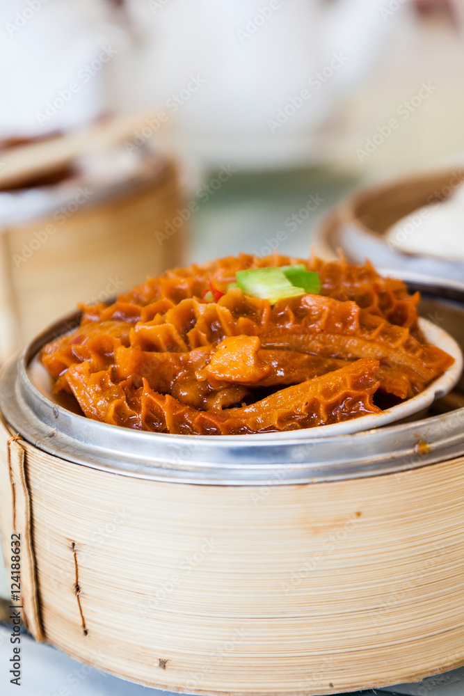 Chinese braised Beef Tripe Dim Sum in Bamboo Steamer Stock Photo ...
