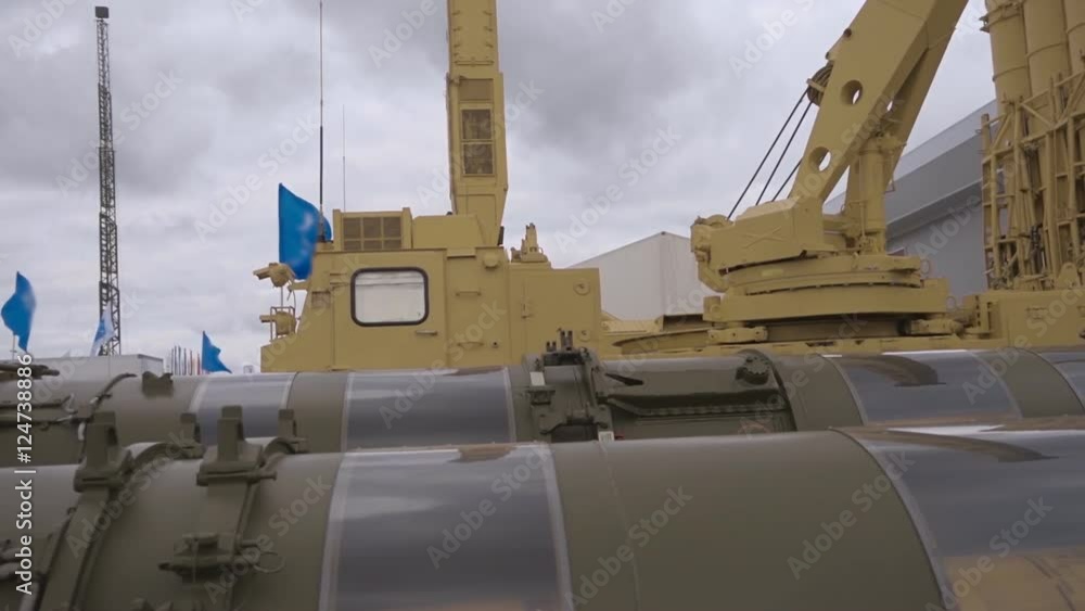 Self-propelled rocket launcher S-300VM "Antey-2500" (SA-23 Gladiator ...