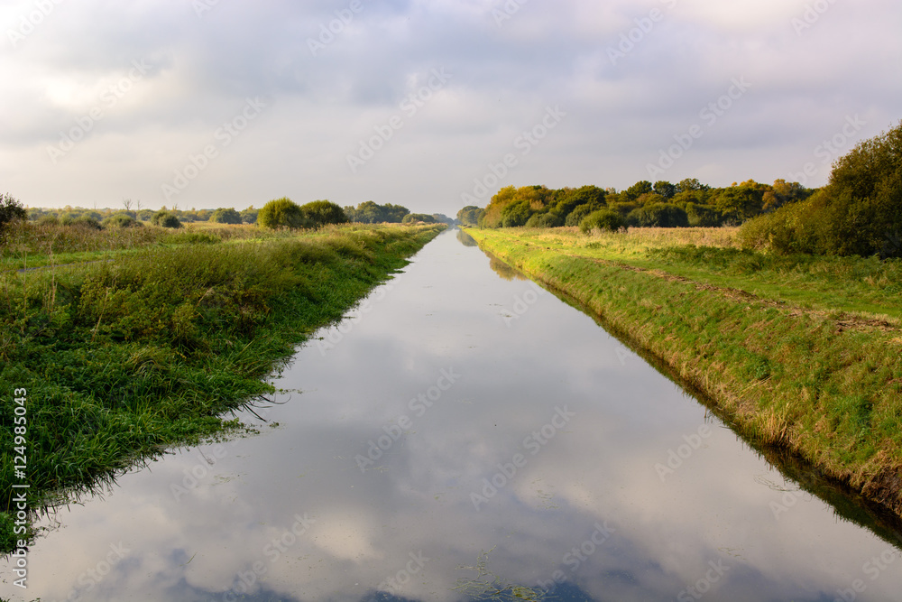 South Drain at Shapwick Heath National Nature Reserve. Straight dyke ...