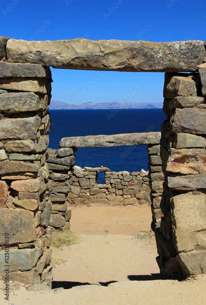 Chincana ruins at Isla del Sol, Island of the Sun, Titicaca lake ...