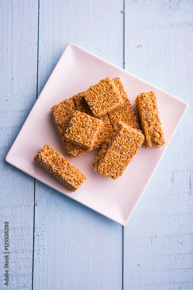 Cholai ki chikki or Rajgira chikki or Amaranth chikki or cake or bar ...