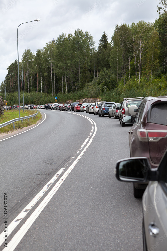 Russian-Finnish border, the queue of cars to Finland custom checkpoint ...