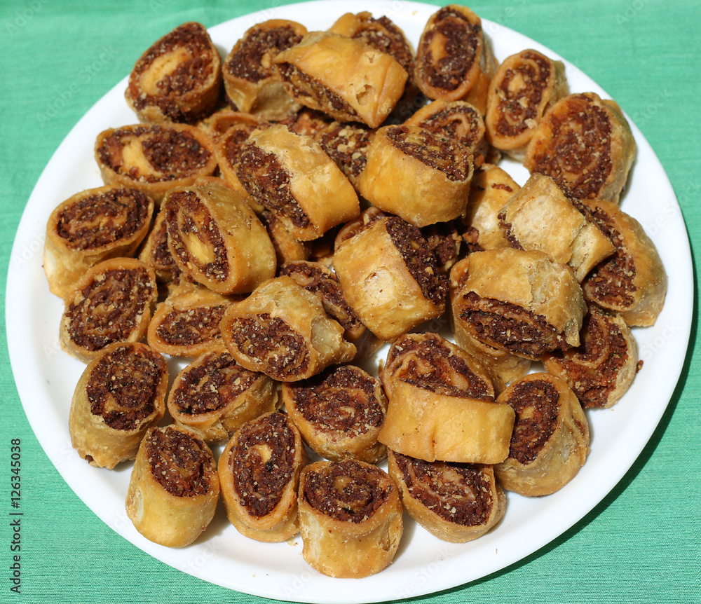 Bhakarwadi: traditional Maharashtra dish made on the occasion of a ...