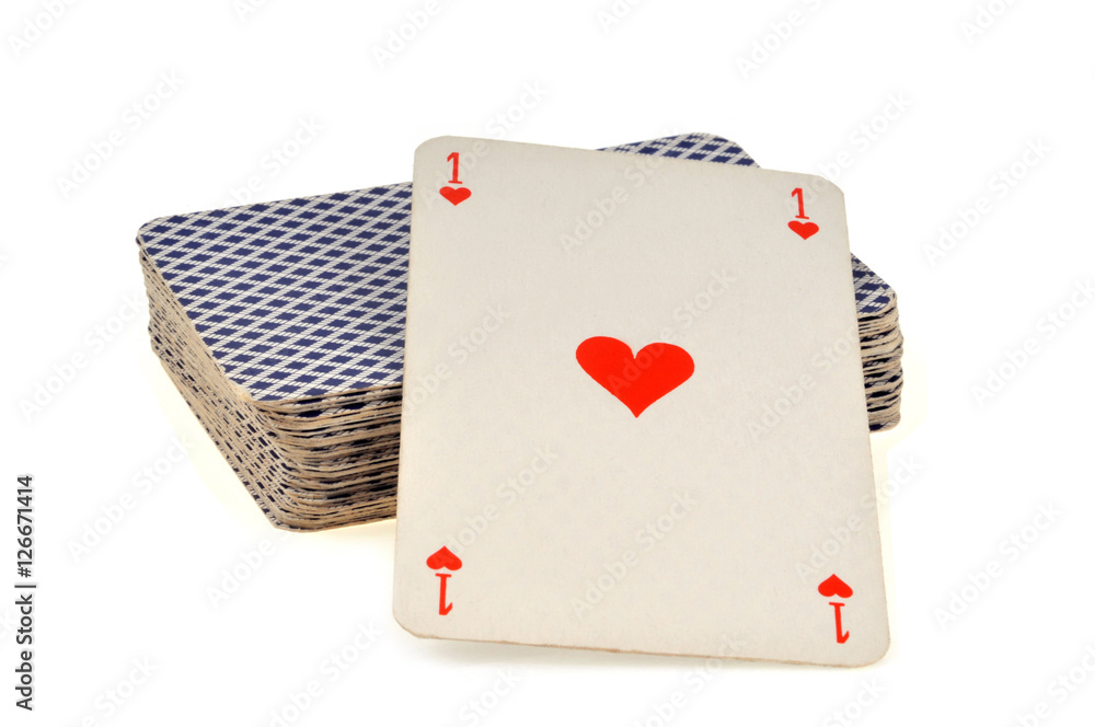As de cœur posé sur un jeu de cartes Stock Photo | Adobe Stock