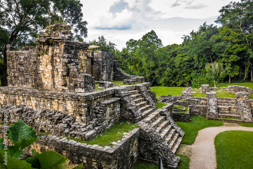 Mayan Temple Cross Section