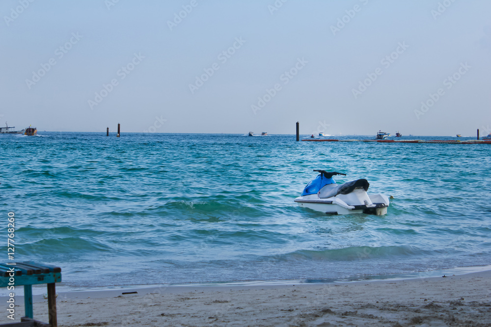 Jet Boat waiting for passengers / Jet Boat waiting for passengers and ...